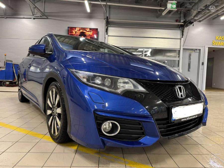Zils Honda Civic 2015 Viļņa, ar dzinēja tilpumu 1.60 L un nobraukumu 260 tūkst. km par 4598 €, foto 1 vietnē AUTOMOTO.COM.LV