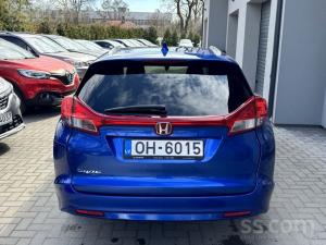 Синий Хонда Цивик 2015 в Рига, объемом двигателя 1.80 л и пробегом 170 тыс. км за 9500 €, фото 6 на AUTOMOTO.COM.LV
