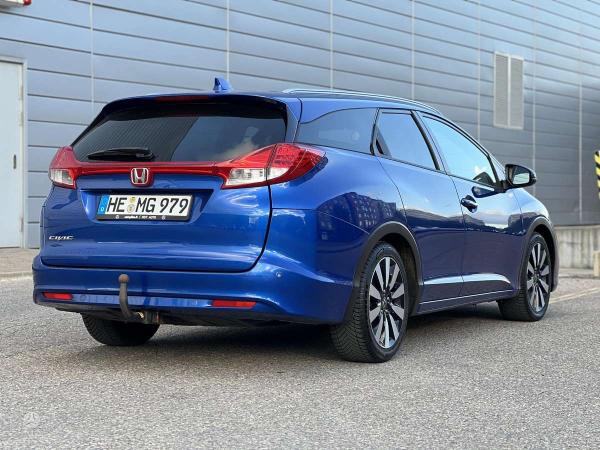 Zils Honda Civic 2015 Viļņa, ar dzinēja tilpumu 1.60 L un nobraukumu 299 tūkst. km par 5599 €, foto 4 vietnē AUTOMOTO.COM.LV
