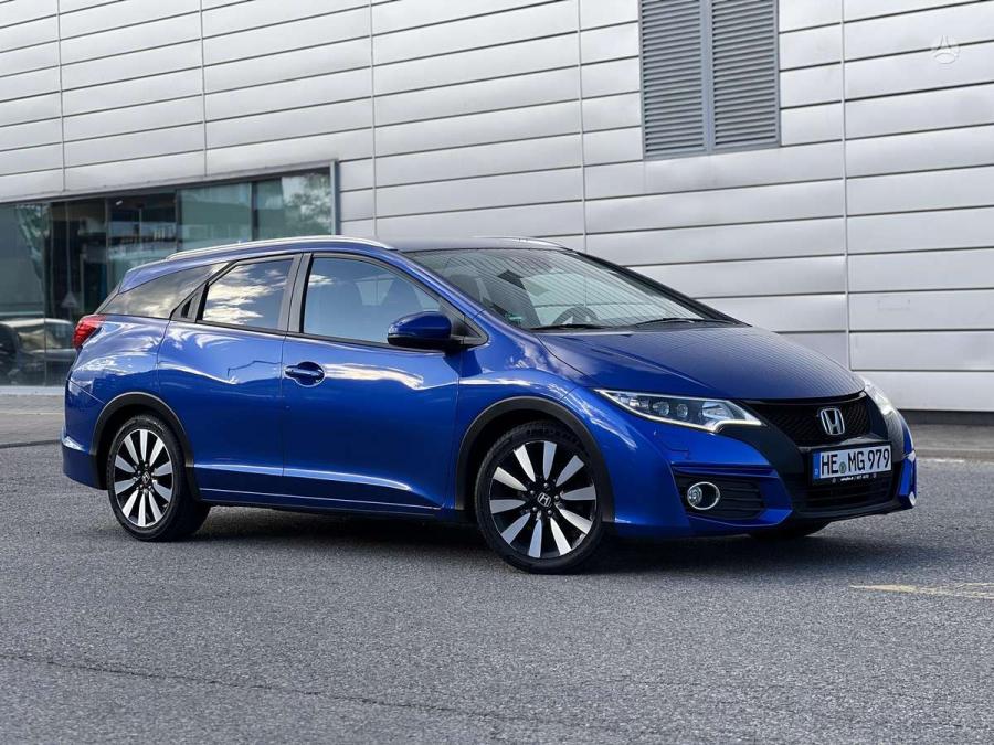 Zils Honda Civic 2015 Viļņa, ar dzinēja tilpumu 1.60 L un nobraukumu 299 tūkst. km par 5599 €, foto 1 vietnē AUTOMOTO.COM.LV