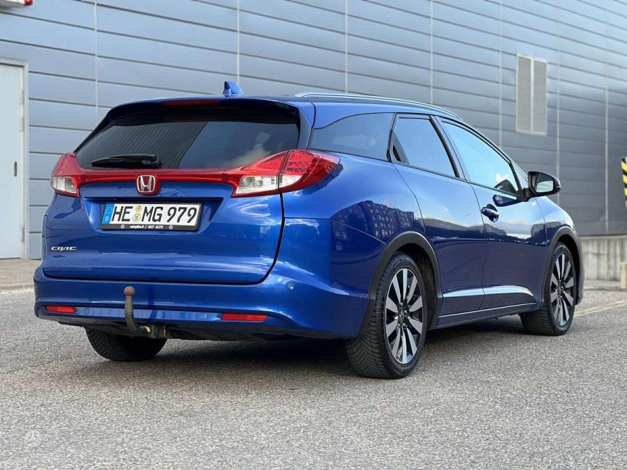 Zils Honda Civic 2015 Viļņa, ar dzinēja tilpumu 1.60 L un nobraukumu 299 tūkst. km par 5599 €, foto 5 vietnē AUTOMOTO.COM.LV