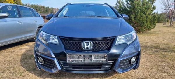 Blue Honda Civic 2015 in Trakai, with an engine capacity of 1.80 L and mileage of 151 thousand km for 5490 €, photo 9 on AUTOMOTO.COM.LV