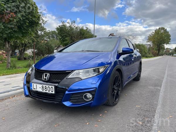 Honda Civic 2015 in Riga on AUTOMOTO.COM.LV Blue Honda Civic 2015 in Riga, with an engine capacity of 1.80 L and mileage of 129 thousand km for 9100 €, photo 1 on AUTOMOTO.COM.LV