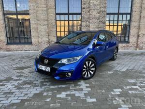 Zils Honda Civic 2016 Rīga, ar dzinēja tilpumu 1.60 L un nobraukumu 245 tūkst. km par 7300 €, foto  vietnē AUTOMOTO.COM.LV