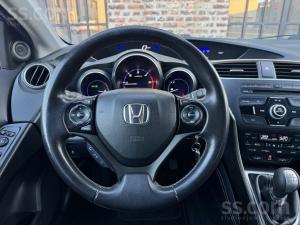 Zils Honda Civic 2016 Rīga, ar dzinēja tilpumu 1.60 L un nobraukumu 245 tūkst. km par 7300 €, foto 9 vietnē AUTOMOTO.COM.LV