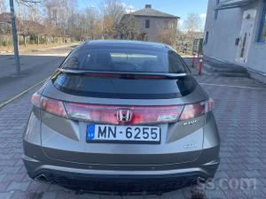 Brūns Honda Civic 2006 Ogre, ar dzinēja tilpumu 2.20 L un nobraukumu 265 tūkst. km par 1200 €, foto 6 vietnē AUTOMOTO.COM.LV