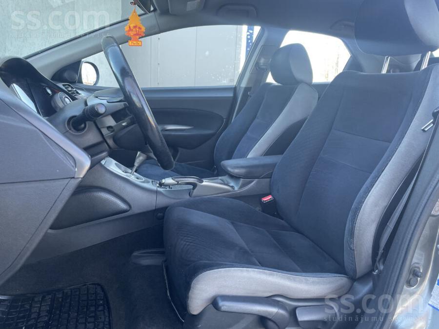 Brūns Honda Civic 2006 Ogre, ar dzinēja tilpumu 2.20 L un nobraukumu 265 tūkst. km par 1200 €, foto 14 vietnē AUTOMOTO.COM.LV