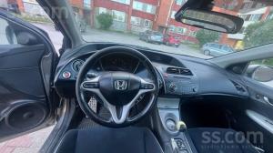 Brūns Honda Civic 2006 Rīga, ar dzinēja tilpumu 1.80 L un nobraukumu 170 tūkst. km par 2000 €, foto 3 vietnē AUTOMOTO.COM.LV