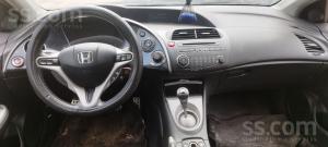 Brown Honda Civic 2006 in Jelgava, with an engine capacity of 1.80 L and mileage of 175 thousand km for 1850 €, photo 15 on AUTOMOTO.COM.LV