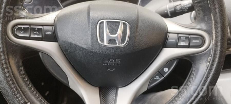 Brown Honda Civic 2006 in Jelgava, with an engine capacity of 1.80 L and mileage of 175 thousand km for 1850 €, photo 18 on AUTOMOTO.COM.LV