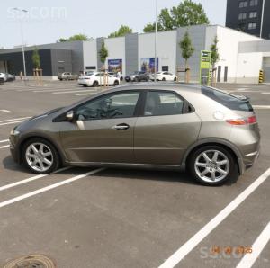 Brūns Honda Civic 2007 Rīga, ar dzinēja tilpumu 1.80 L un nobraukumu 81 tūkst. km par 6200 €, foto 8 vietnē AUTOMOTO.COM.LV