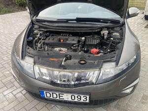 Brown Honda Civic 2007 in Klaipeda, with an engine capacity of 1.80 L and mileage of 66 thousand km for 6500 €, photo 18 on AUTOMOTO.COM.LV
