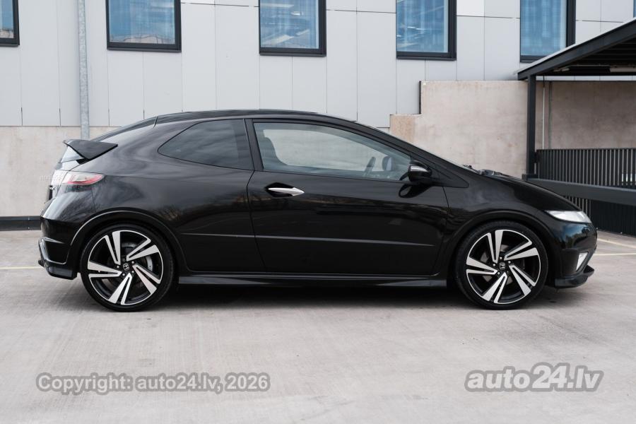 Brūns Honda Civic 2007 Tallina, ar dzinēja tilpumu 2.00 L un nobraukumu 218 tūkst. km par 8200 €, foto 11 vietnē AUTOMOTO.COM.LV