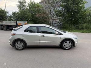 Brūns Honda Civic 2007 Viļņa, ar dzinēja tilpumu 1.80 L un nobraukumu 236 tūkst. km par 890 €, foto 9 vietnē AUTOMOTO.COM.LV
