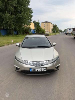 Brūns Honda Civic 2007 Viļņa, ar dzinēja tilpumu 1.80 L un nobraukumu 236 tūkst. km par 800 €, foto 8 vietnē AUTOMOTO.COM.LV