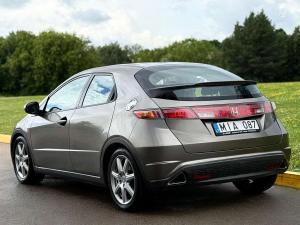 Brūns Honda Civic 2007 Kauņa, ar dzinēja tilpumu 2.20 L un nobraukumu 282 tūkst. km par 3000 €, foto 5 vietnē AUTOMOTO.COM.LV