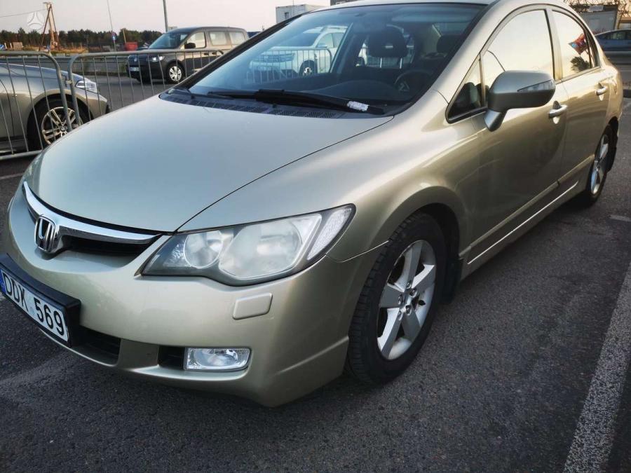 Brūns Honda Civic 2007 Viļņa, ar dzinēja tilpumu 1.80 L un nobraukumu 178 tūkst. km par 1550 €, foto 11 vietnē AUTOMOTO.COM.LV