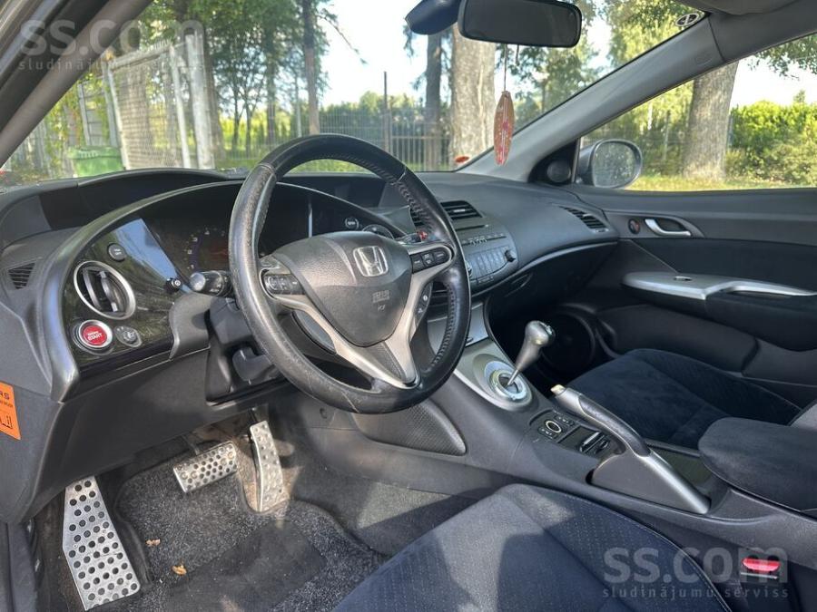 Brūns Honda Civic 2007 Rīga, ar dzinēja tilpumu 1.80 L un nobraukumu 232 tūkst. km par 790 €, foto 10 vietnē AUTOMOTO.COM.LV