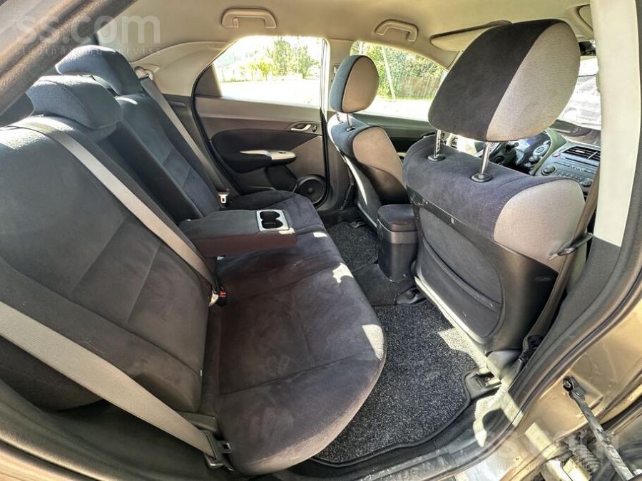 Brūns Honda Civic 2007 Rīga, ar dzinēja tilpumu 1.80 L un nobraukumu 232 tūkst. km par 790 €, foto 17 vietnē AUTOMOTO.COM.LV