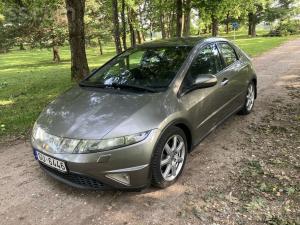 Brūns Honda Civic 2007 Jelgava, ar dzinēja tilpumu 1.80 L un nobraukumu 232 tūkst. km par 1950 €, foto  vietnē AUTOMOTO.COM.LV