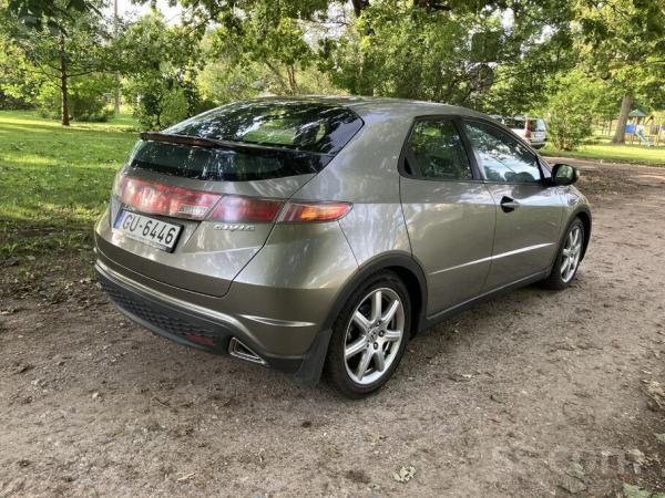 Brūns Honda Civic 2007 Jelgava, ar dzinēja tilpumu 1.80 L un nobraukumu 232 tūkst. km par 1950 €, foto 8 vietnē AUTOMOTO.COM.LV