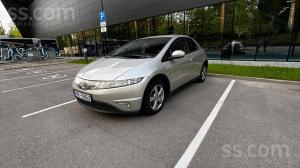 Brūns Honda Civic 2008 Ogre, ar dzinēja tilpumu 1.40 L un nobraukumu 165 tūkst. km par 1850 €, foto  vietnē AUTOMOTO.COM.LV