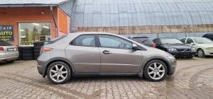 Brūns Honda Civic 2008 Valmiera, ar dzinēja tilpumu 1.80 L un nobraukumu 153 tūkst. km par 2200 €, foto 3 vietnē AUTOMOTO.COM.LV