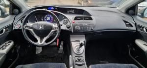 Brūns Honda Civic 2008 Valmiera, ar dzinēja tilpumu 1.80 L un nobraukumu 153 tūkst. km par 2200 €, foto 8 vietnē AUTOMOTO.COM.LV