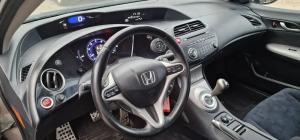 Brūns Honda Civic 2008 Valmiera, ar dzinēja tilpumu 1.80 L un nobraukumu 153 tūkst. km par 2200 €, foto 9 vietnē AUTOMOTO.COM.LV