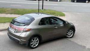 Brūns Honda Civic 2008 Viļņa, ar dzinēja tilpumu 1.80 L un nobraukumu 180 tūkst. km par 3350 €, foto 8 vietnē AUTOMOTO.COM.LV