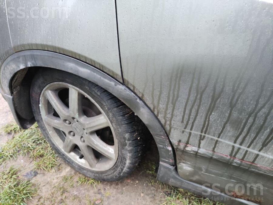Brūns Honda Civic 2008 Valmiera, ar dzinēja tilpumu 1.80 L un nobraukumu 159 tūkst. km par 1000 €, foto 7 vietnē AUTOMOTO.COM.LV