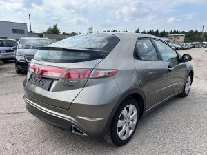Brūns Honda Civic 2009 Utena, ar dzinēja tilpumu 1.34 L un nobraukumu 173 tūkst. km par 3150 €, foto 5 vietnē AUTOMOTO.COM.LV