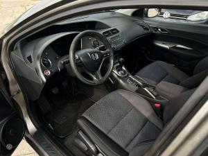 Brūns Honda Civic 2009 Utena, ar dzinēja tilpumu 1.34 L un nobraukumu 173 tūkst. km par 3150 €, foto 9 vietnē AUTOMOTO.COM.LV