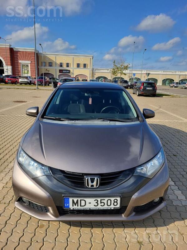 Brūns Honda Civic 2013 Rīga, ar dzinēja tilpumu 1.80 L un nobraukumu 163 tūkst. km par 6200 €, foto 6 vietnē AUTOMOTO.COM.LV