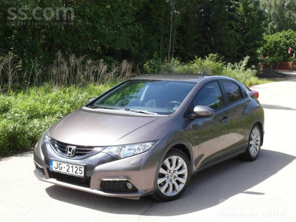 Brūns Honda Civic 2013 Rīga, ar dzinēja tilpumu 1.80 L un nobraukumu 196 tūkst. km par 4850 €, foto 1 vietnē AUTOMOTO.COM.LV