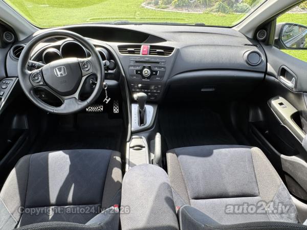 Brown Honda Civic 2013 in Tallinn, with an engine capacity of 1.80 L and mileage of 145 thousand km for 7200 €, photo 7 on AUTOMOTO.COM.LV