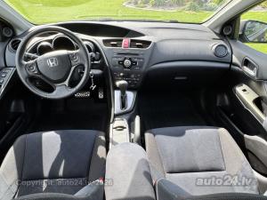 Brown Honda Civic 2013 in Tallinn, with an engine capacity of 1.80 L and mileage of 145 thousand km for 7200 €, photo 8 on AUTOMOTO.COM.LV