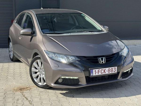 Brūns Honda Civic 2013 Utena, ar dzinēja tilpumu 1.60 L un nobraukumu 280 tūkst. km par 4440 €, foto 4 vietnē AUTOMOTO.COM.LV