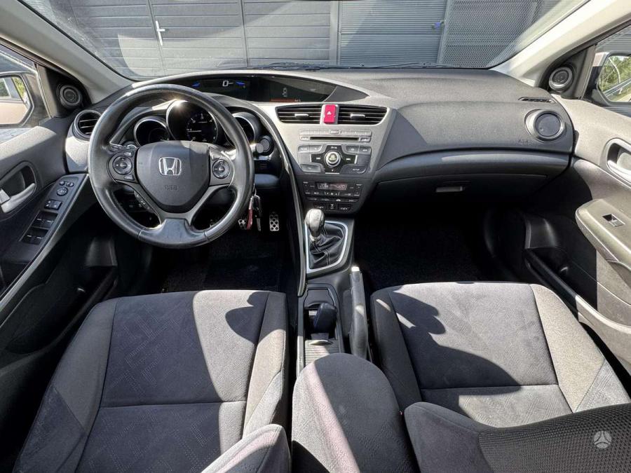 Brūns Honda Civic 2013 Utena, ar dzinēja tilpumu 1.60 L un nobraukumu 280 tūkst. km par 4440 €, foto 11 vietnē AUTOMOTO.COM.LV