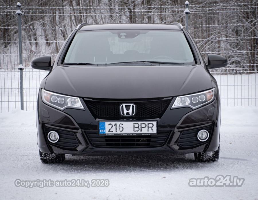 Brūns Honda Civic 2015 Tallina, ar dzinēja tilpumu 1.80 L un nobraukumu 162 tūkst. km par 10900 €, foto 2 vietnē AUTOMOTO.COM.LV