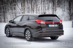 Brūns Honda Civic 2015 Tallina, ar dzinēja tilpumu 1.80 L un nobraukumu 162 tūkst. km par 10900 €, foto 15 vietnē AUTOMOTO.COM.LV