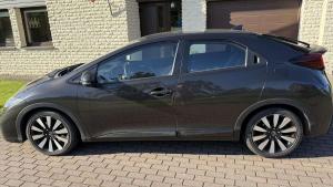 Brown Honda Civic 2015 in Vilnius, with an engine capacity of 1.80 L and mileage of 165 thousand km for 7850 €, photo 3 on AUTOMOTO.COM.LV