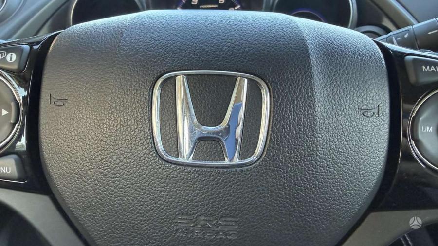Brown Honda Civic 2015 in Vilnius, with an engine capacity of 1.80 L and mileage of 165 thousand km for 7850 €, photo 14 on AUTOMOTO.COM.LV