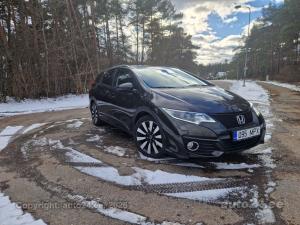 Brūns Honda Civic 2016 Tallina, ar dzinēja tilpumu 1.80 L un nobraukumu 124 tūkst. km par 12900 €, foto 6 vietnē AUTOMOTO.COM.LV