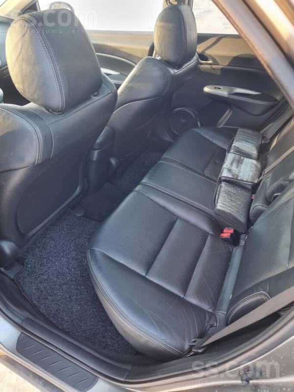 Brūns Honda Civic 2006 Valmiera, ar dzinēja tilpumu 2.20 L un nobraukumu 308 tūkst. km par 2800 €, foto 5 vietnē AUTOMOTO.COM.LV