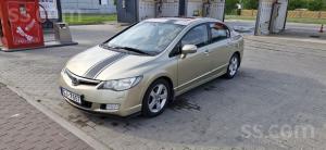 Brown Honda Civic 2007 in Jurmala, with an engine capacity of 1.80 L and mileage of 197 thousand km for 10500 €, photo 3 on AUTOMOTO.COM.LV