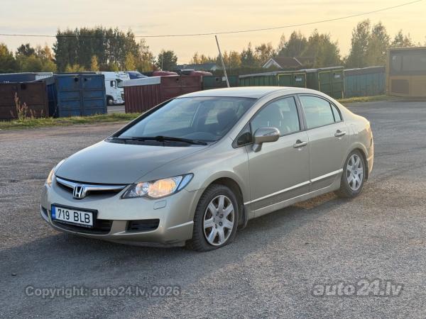 Brūns Honda Civic 2009 Tallina, ar dzinēja tilpumu 1.80 L un nobraukumu 243 tūkst. km par 700 €, foto 1 vietnē AUTOMOTO.COM.LV