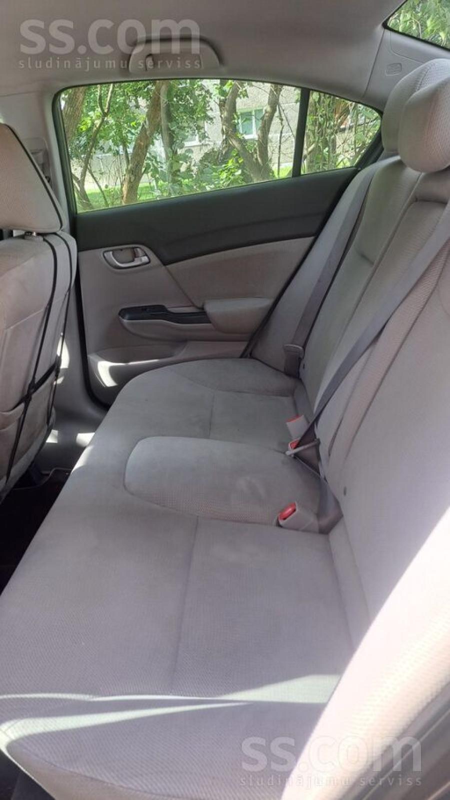 Brūns Honda Civic 2013 Rīga, ar dzinēja tilpumu 1.80 L un nobraukumu 0 tūkst. km par 3700 €, foto 10 vietnē AUTOMOTO.COM.LV