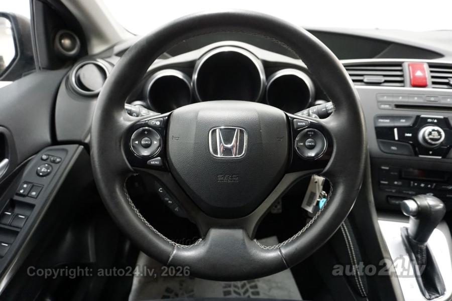 Brūns Honda Civic 2014 Tartu, ar dzinēja tilpumu 1.80 L un nobraukumu 212 tūkst. km par 7790 €, foto 12 vietnē AUTOMOTO.COM.LV