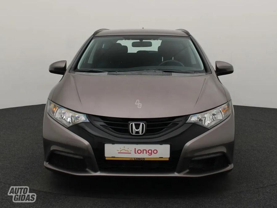 Brown Honda Civic 2014 in Vilnius, with an engine capacity of 1.60 L and mileage of 91 thousand km for 7799 €, photo 4 on AUTOMOTO.COM.LV